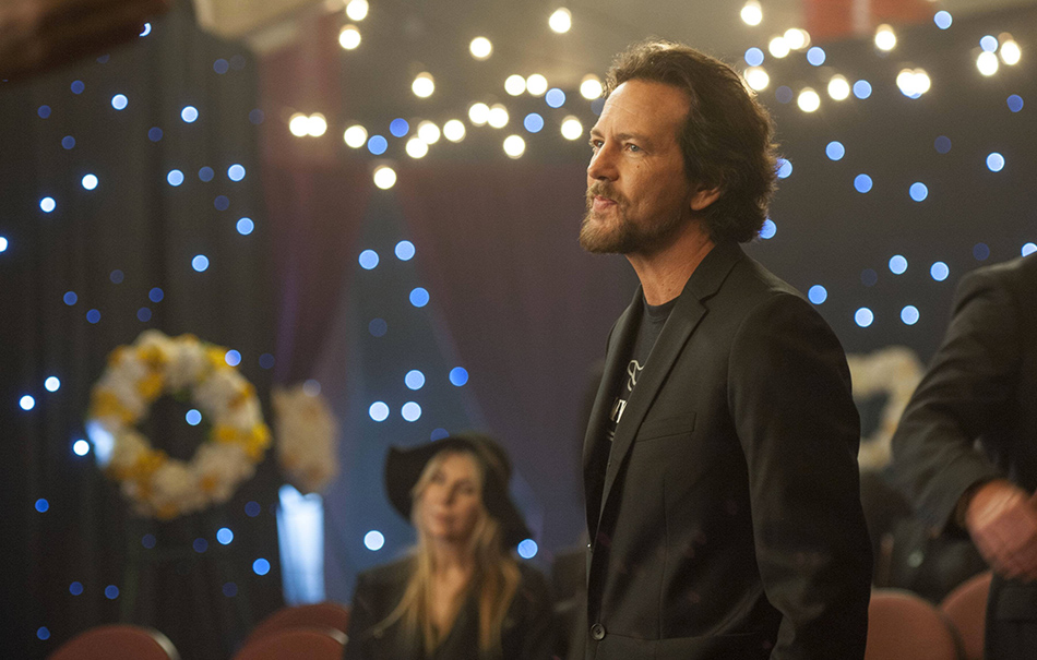 Eddie Vedder farà un cameo in ‘Roadies’, la serie di J.J. Abrams e ...