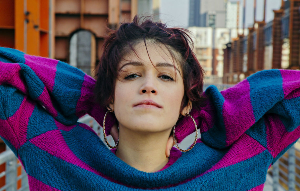 La voce di Chiara Dello Iacovo è l'antidoto all'horror vacui | Rolling ...