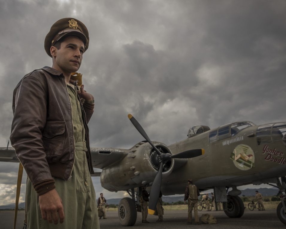 ‘Catch-22’, il paradosso della guerra secondo Clooney | Rolling Stone ...