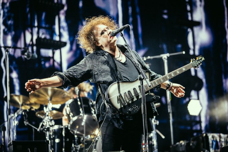 Robert Smith: «‘Disintegration’ è stato la svolta dei Cure» | Rolling ...