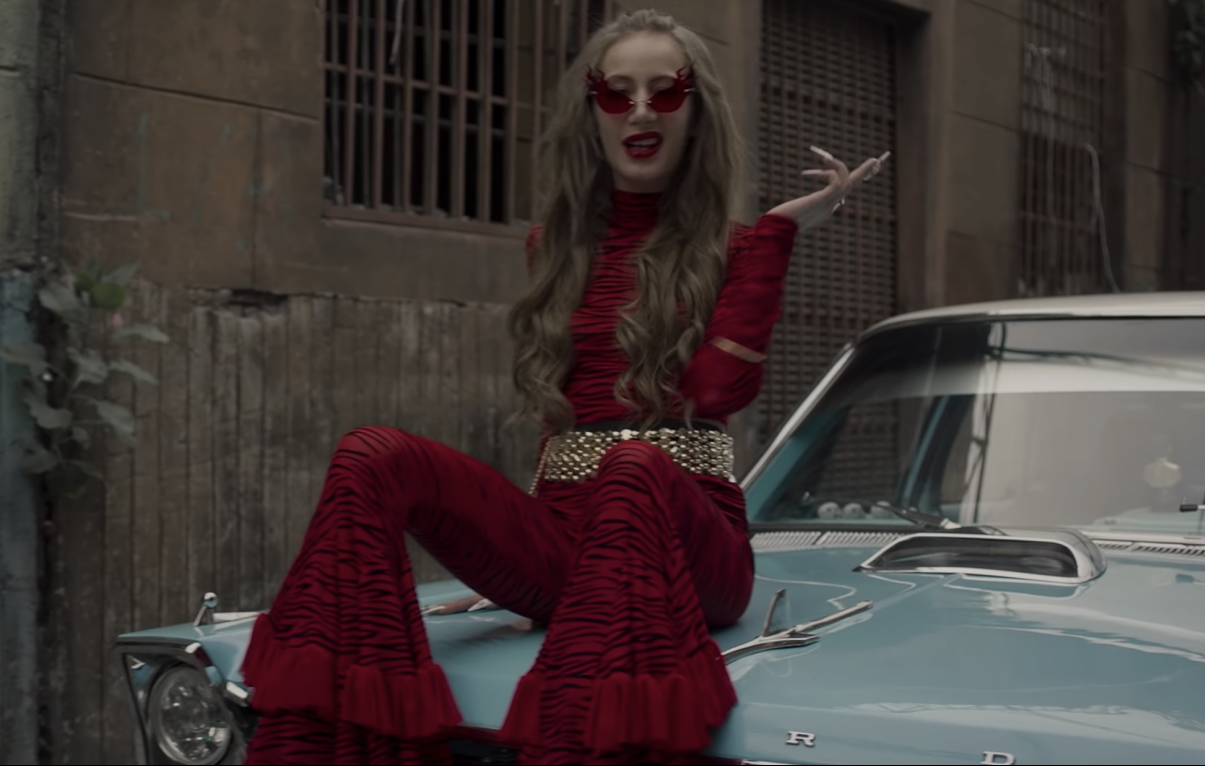 Chadia Rodriguez sul set di Narcos per il nuovo video | Rolling Stone ...