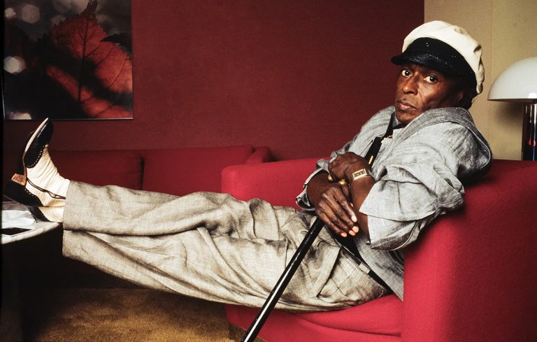Le mille storie dentro il guardaroba di Miles | Rolling Stone Italia