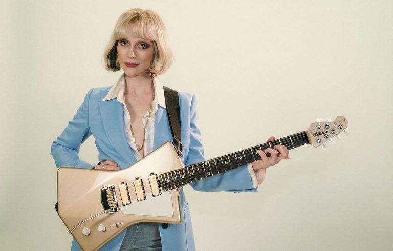 St. Vincent - St. Vincent | Rolling Stone Italia