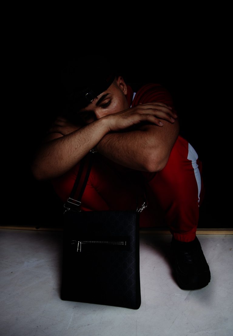 Neima Ezza: «Guardatemi, sono un ragazzo come tanti» | Rolling Stone Italia