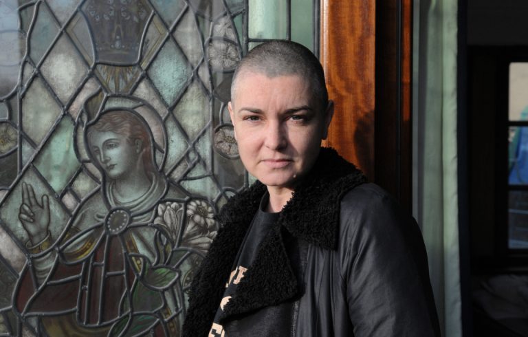 Sinead O’Connor: rivelate le cause della morte | Rolling Stone Italia