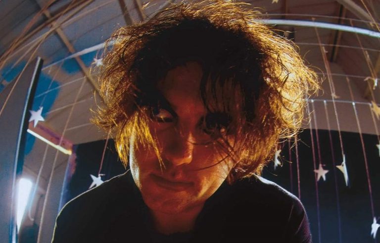 Cure, l’album acustico del 2001 presto in streaming e doppio vinile ...