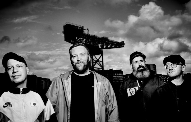 Stuart Braithwaite, i 30 anni dei Mogwai e il post rock, «che non ho ...